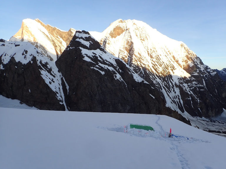 15 Popular Mountaineering Destinations in India